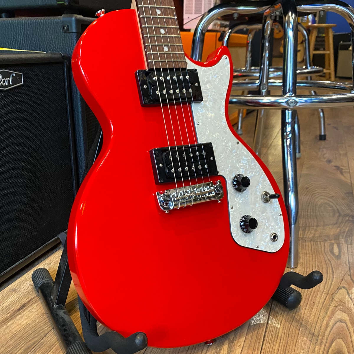 Pre-Owned Gibson M2 Melody Maker Red 2017 – Rose-Morris
