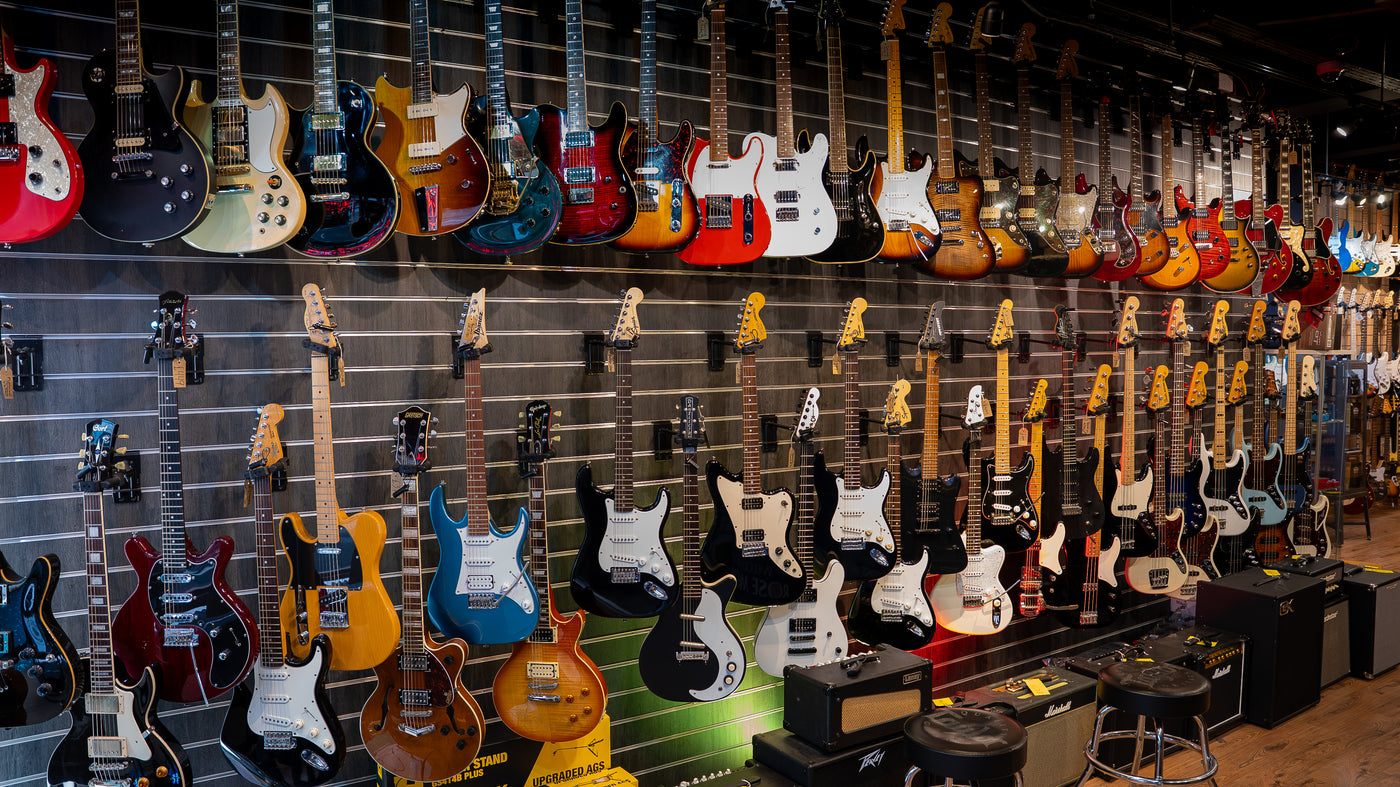 London’s guitar & piano shop in Denmark Street – Rose-Morris